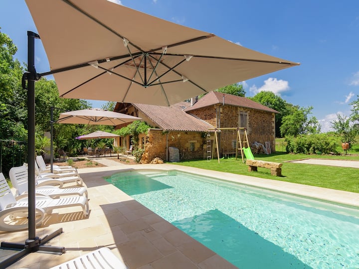 Grande Ferme Avec Jardin Privé - Thiviers