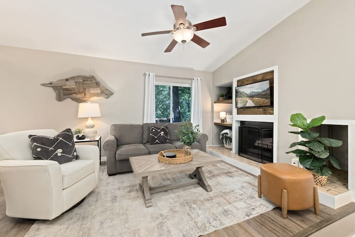 Pig Parlor-1/2 Mi To Uofa-walkable Razorback Games - Fayetteville, AR