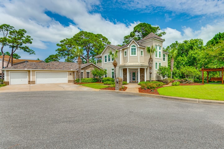 Steps To Bay: Tranquil Navarre Retreat W/ Balcony - Navarre Beach, FL