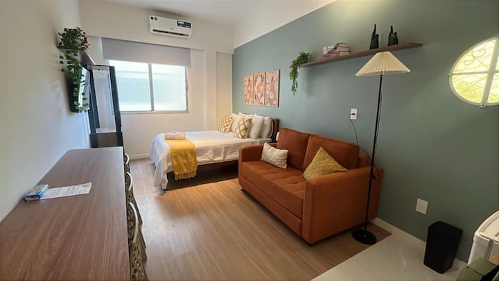 Loft Recém Reformado E Completo | Wi-fi, Tv, A/c - Rio de Janeiro