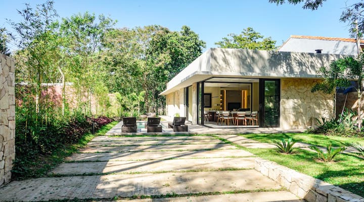 Casa De Verano Royalty Sanber - Paraguay