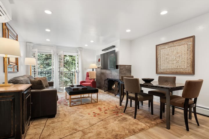 Cloudline Chalet | South Point Condos #3b | 2b/2b - Aspen, CO