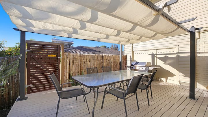 Sea Breeze Retreat - Gosford