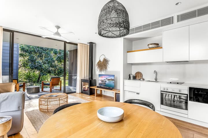 Bangalay Villa 15 Just Steps From Seven Mile Beach - 貝里