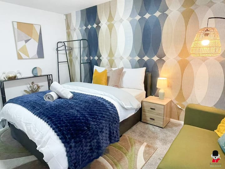 Salford Prime 4 Rooms House 7 Ppl W/ Free Parking - Manchester