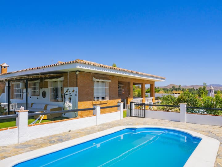 Cubo's Casa Rural La Hacienda De Manuela - Coín