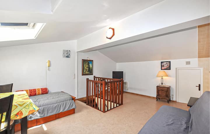 2 Bedroom Nice Home In Port Vendres - Cerbère