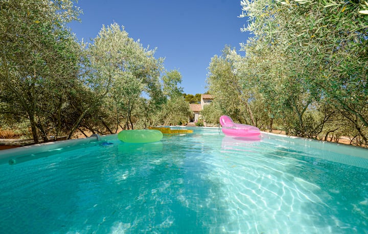 Awesome Home In Venelles - Venelles