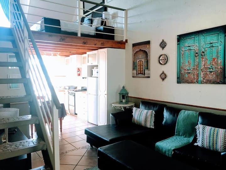 Spacious Loft Apartment, Riverside Lodge, Secunda - Evander