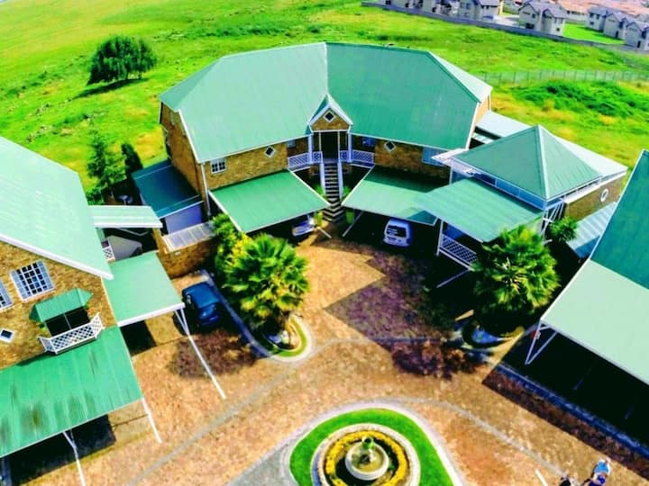 Econo Studio Suite, The Business Lodge, Secunda - Evander