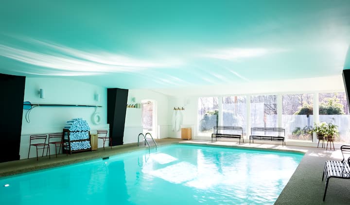 Tälta Lodge | 2 Deluxe Rooms With Double Queens - Stowe, VT