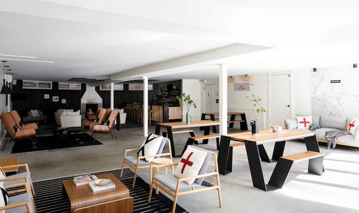 Tälta Lodge | 3 Deluxe Rooms With Double Queens - Stowe