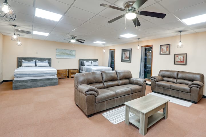 Cozy Studio In Fredonia W/ Shared Outdoor Space! - Fredonia, KS