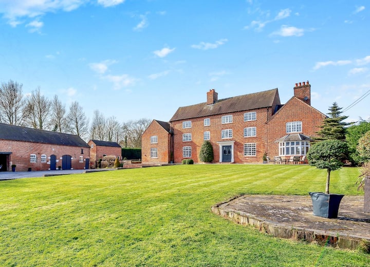 8 Bed In Standon (Oc-w32745) - Stafford