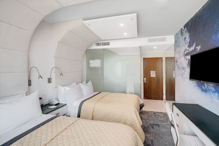 2 Doubles | Wyndham Brooklyn | Near Harbor Edge - Brooklyn, NY