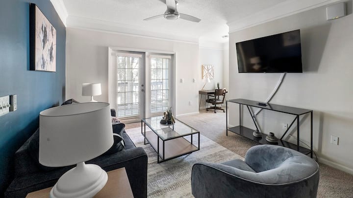 Landing | Spectacular 2bd, Gym - Summerville, SC