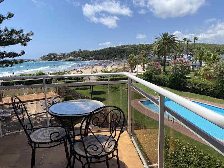 Th29 Deluxe Beachfront Apartment In Tamarit - Torredembarra