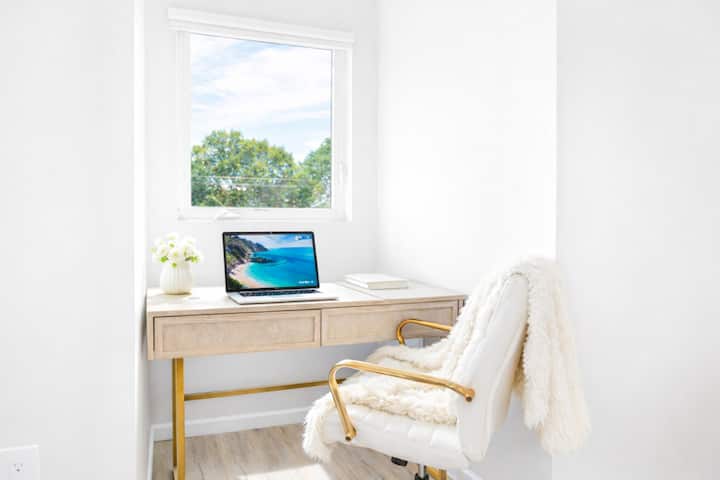 Yale Family Stay | Wooster Square Park | Downtown - New Haven, CT