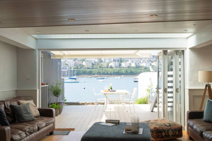 Coastal Escape In Flushing, Cornwall - Falmouth