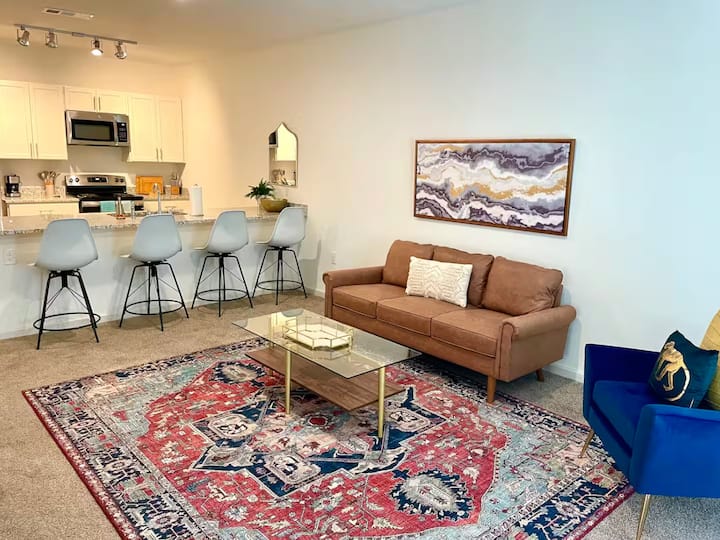 2 Bedroom Apartment, Great For Mid Term Stays - Charleston Southern University, North Charleston