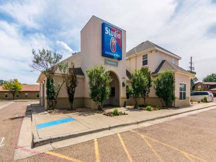 1 Lit Roi | Ns | Cuisine - Lubbock, TX