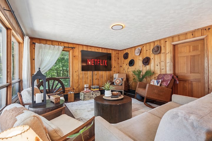 Gunstock Resort 5 Mins • Pets • Hiking • Nespresso - Gilford, NH