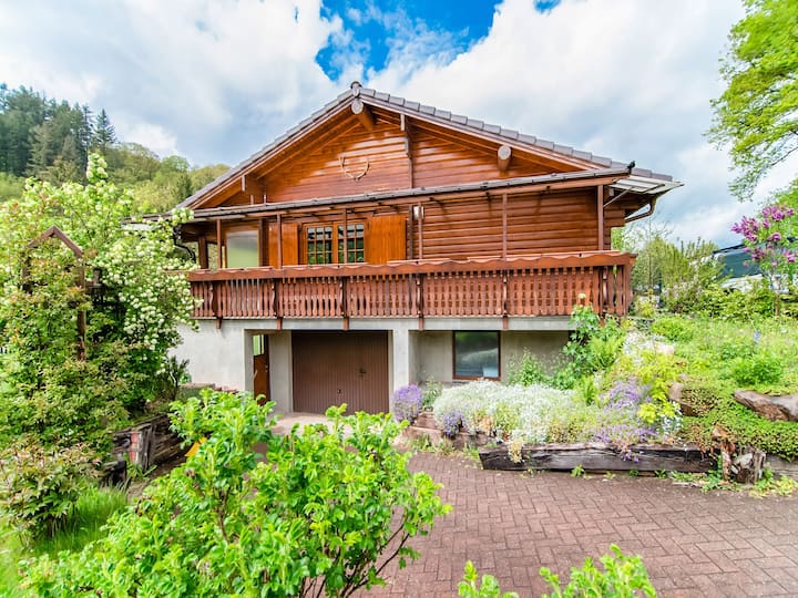 Maison Confortable Avec Vue Sur Le Jardin - Ferrières