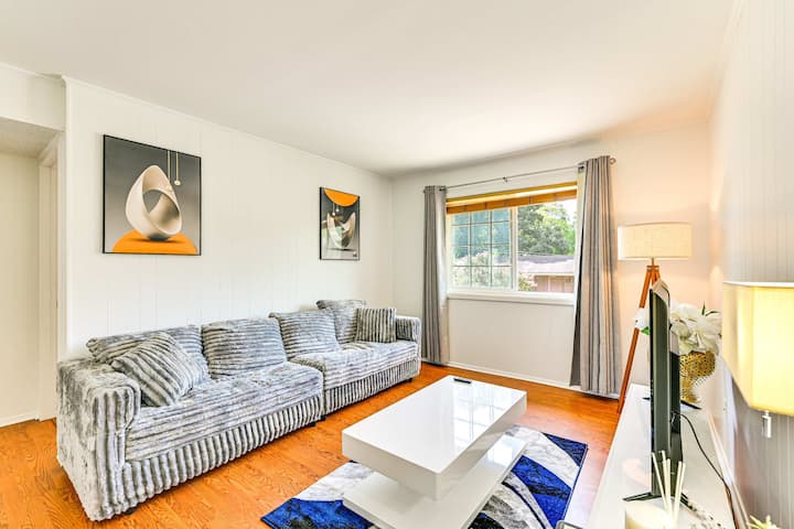 The Homestead | Luxury-cozy 2br Apartments Near Sf - Nacogdoches, TX