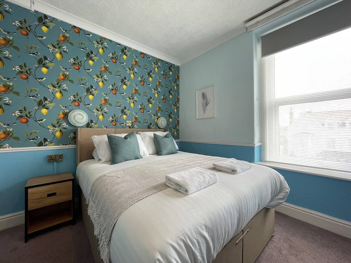 Wedgwood Hotel - Room 7 - Central - Llandudno