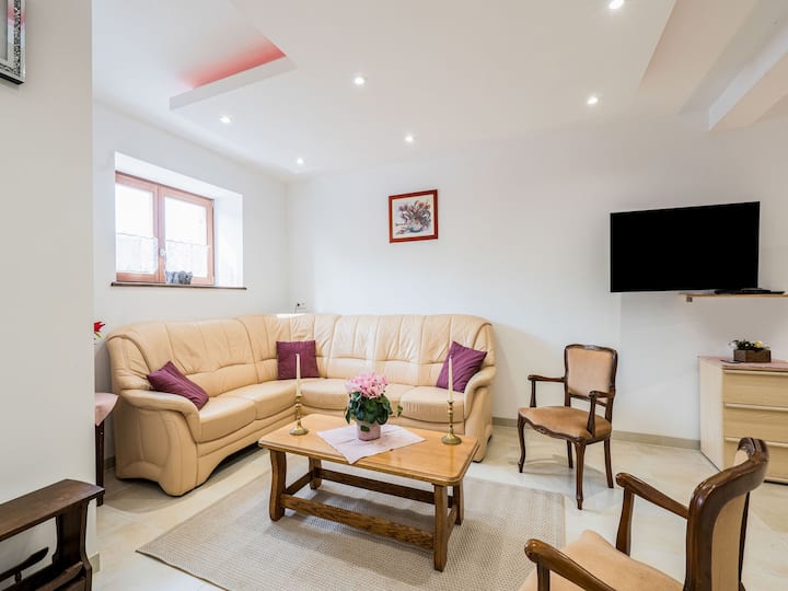 Chalet Confortable Avec Jardin - Beauraing