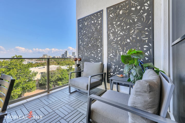 The Skyline Lookout | 2 Bd Apt - Darwin