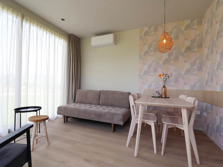 Maison à Menaam Près Du Paysage Frison - Leeuwarden