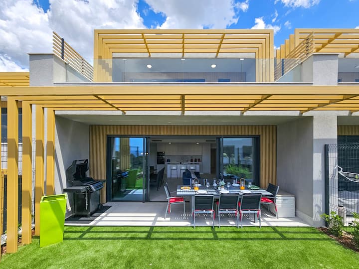 Townhouse With Sea Views Evergreen Homes - La Cala de Mijas