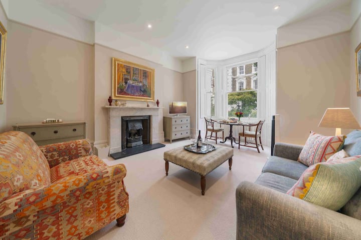 Stylish 1-bed Flat In Prime Kensington Location - Londres