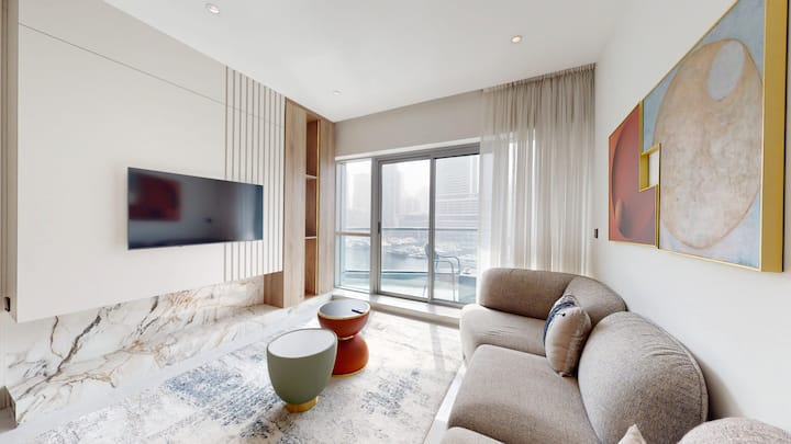 Elegant 1 Bed L Low Floor L Marina Skyline Views - Dubai