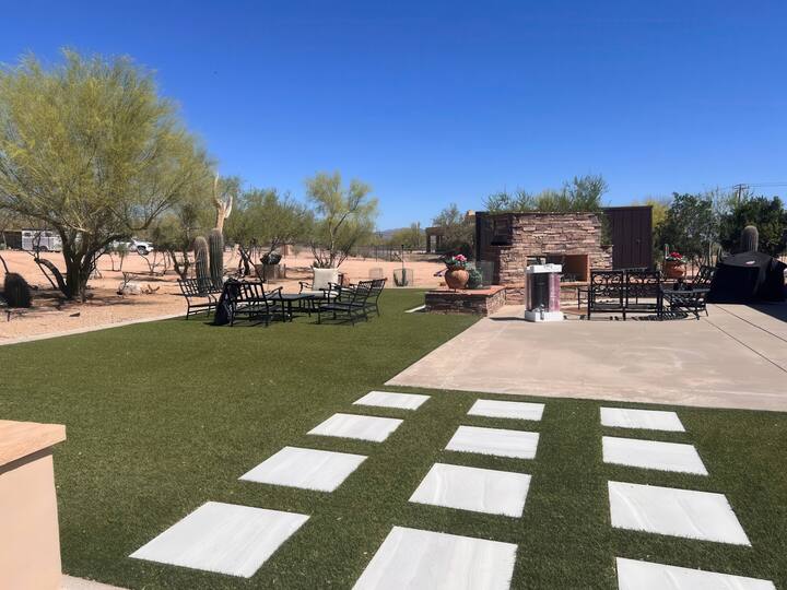 Luxe Ranch W/ Four Peaks Views & Outdoor Fireplace - Rio Verde