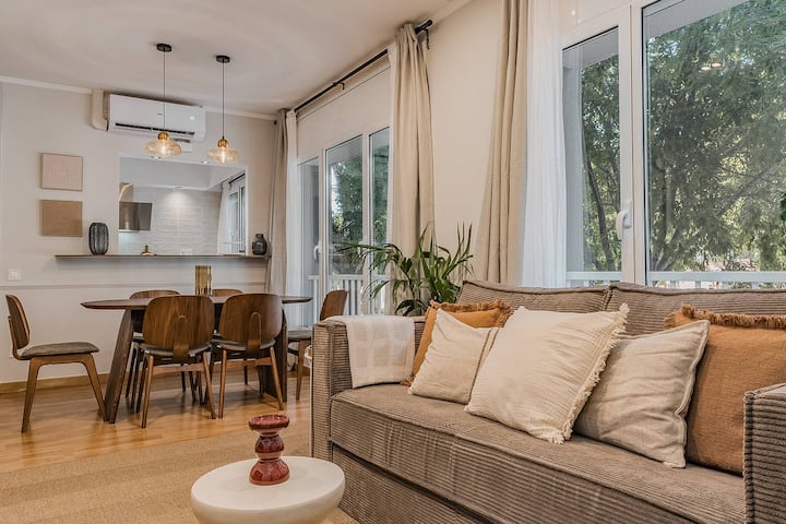 New: Refurbished Modern Apartment - Barcelona