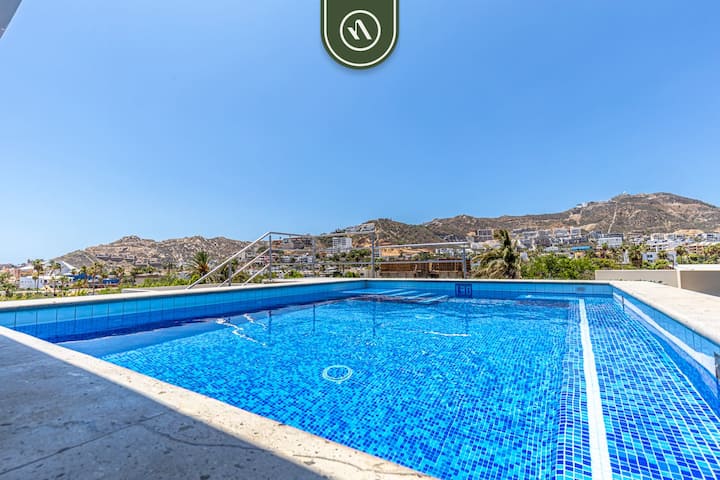 Centric 1br Condo In Dowtown Cabo - Rooftop Pool - Cabo San Lucas
