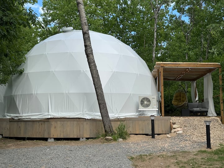 Algonquin's Edge Resort | Dome 10 - Algonquin Provincial Park