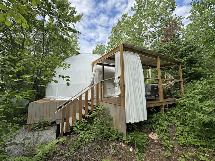 Algonquin's Edge Resort | Dome 9 - Ontario 60