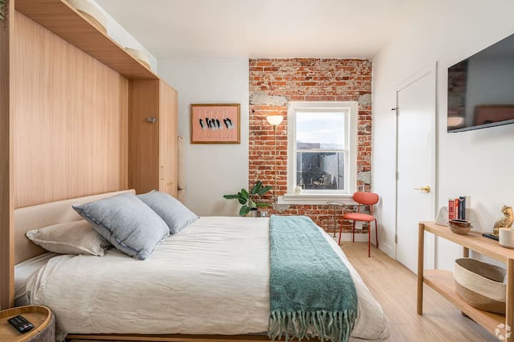 Newly Renovated Glendale Studio - #405 - Elysian Park - Los Angeles