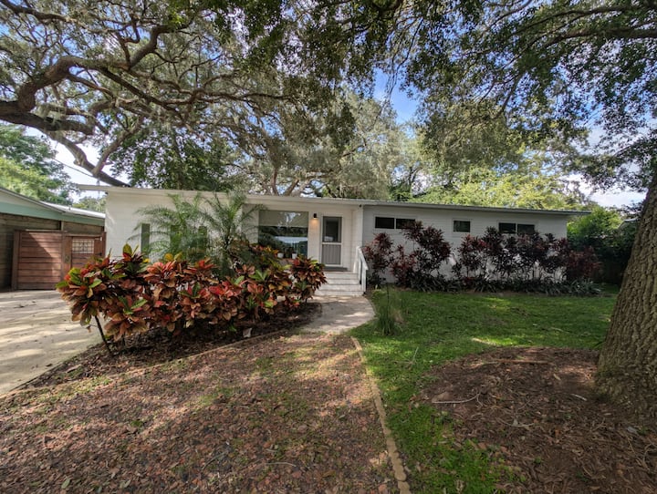 Secluded Cottage-walk To Amphitheater And More - St. Augustine, FL