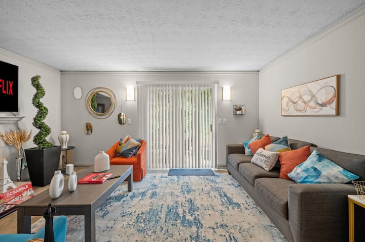 2 Luxury King Beds - Short Walk To Truist Park - Smyrna