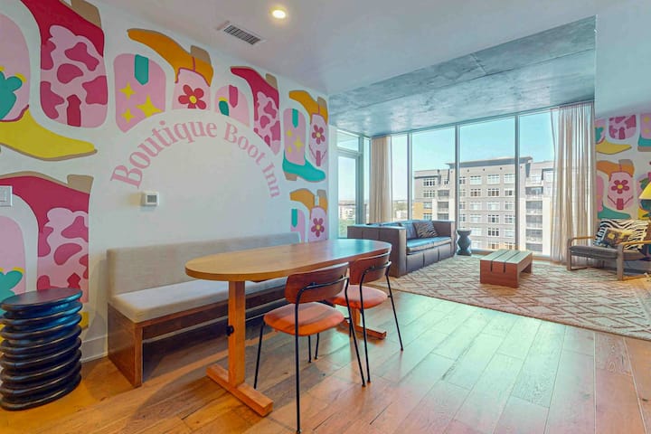 2br Natiivo 12th Flr Condo Located On Rainey St - Austin, TX