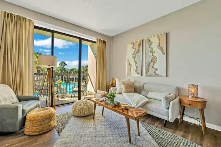 Studio | Shared Pool | Close To Beach - Fort Walton Beach, FL