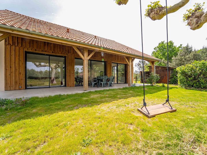 Maison Saint-julien-en-born, 4 Pièces, 8 Pers. - Lit-et-Mixe