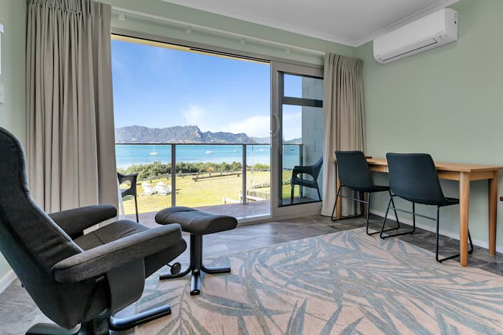 Studio 5 - Waterfront Studio At Harbourlights - One Tree Point