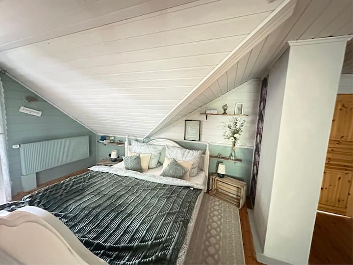 Große, Ruhige Wohnung Mit Balkon (Fewo Midsommar) - Waldsassen