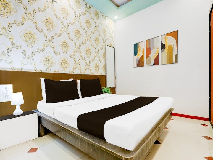 Super Hotel O Dwarka Anciennement Hôtel Shree - ドワルカ