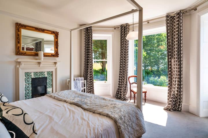 Finest Retreats | The Old Vicarage - Looe